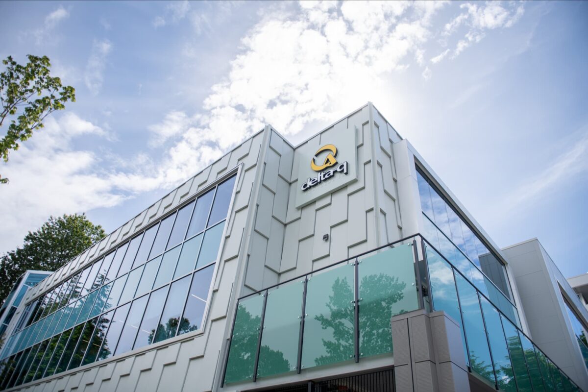 Delta-Q | Industrial Battery Chargers for Electric Vehicles & Machines